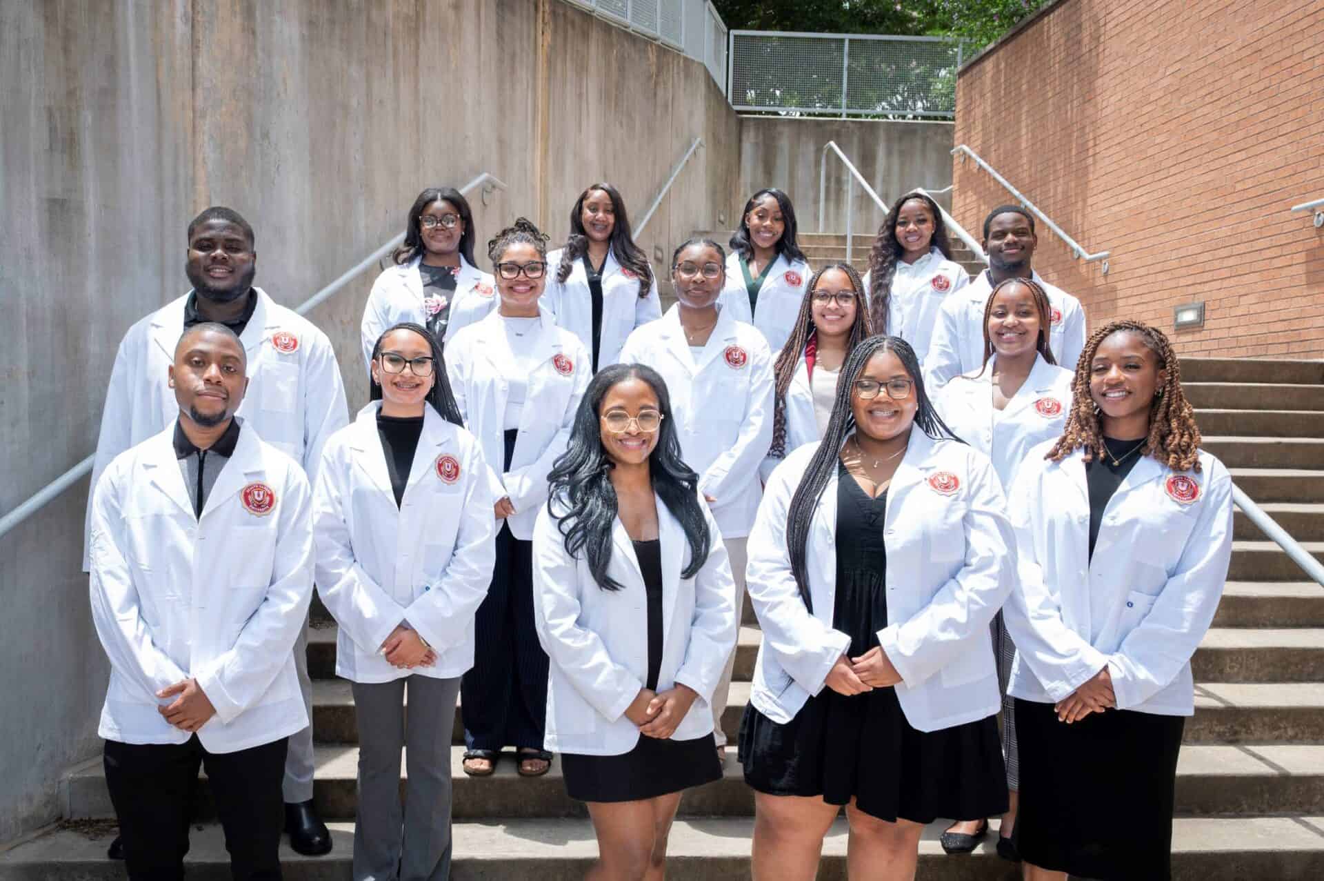 Pre-Medical Summer Scholars (Undergraduate Juniors and Seniors) | UAMS ...